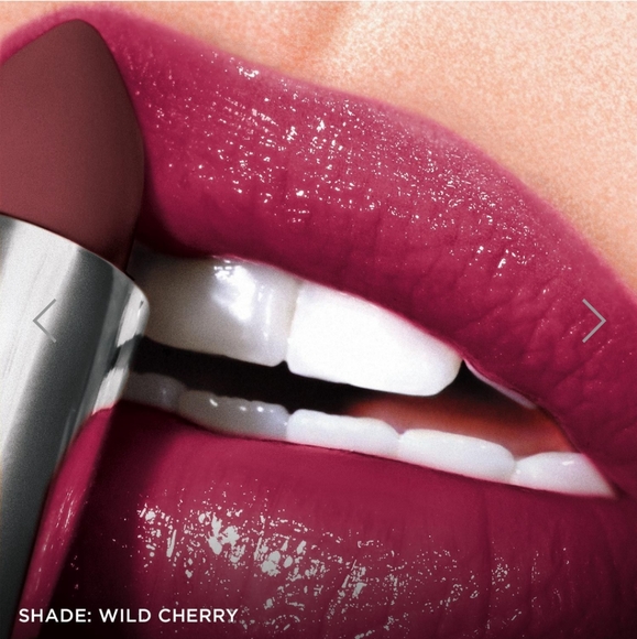 Avon | Makeup | Fmg Glimmer Satin Lipstick Available In 3 Different ...